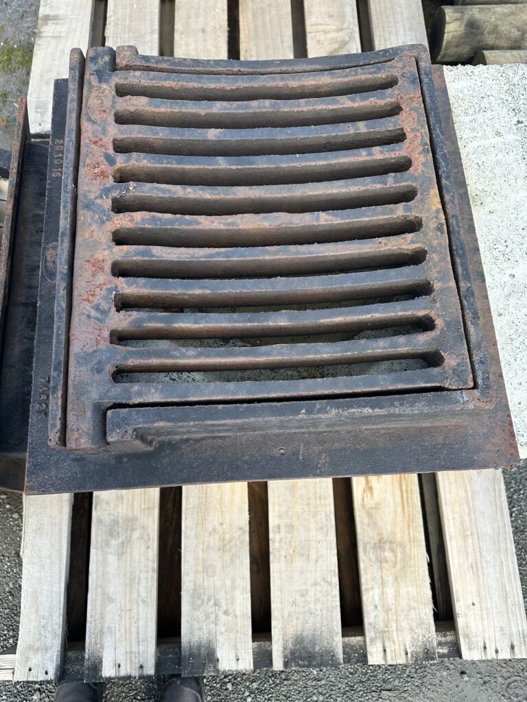 Cast Iron Frame & Grate for Cesspit* – Farm and Build Link Kawakawa